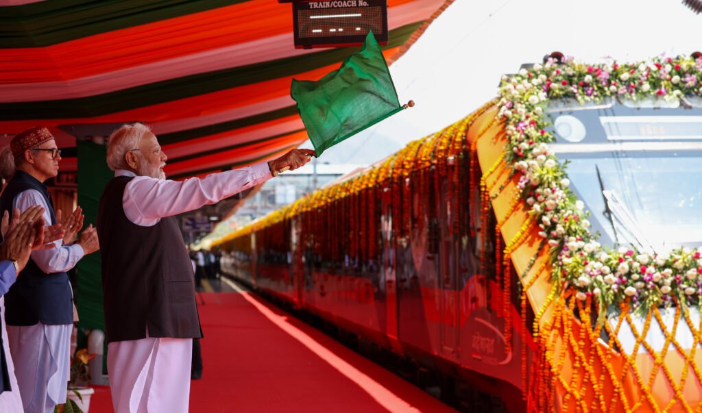 PM flags off Katra-Srinagar Vande Bharat; inaugurates Chenab, Anji Khad ...